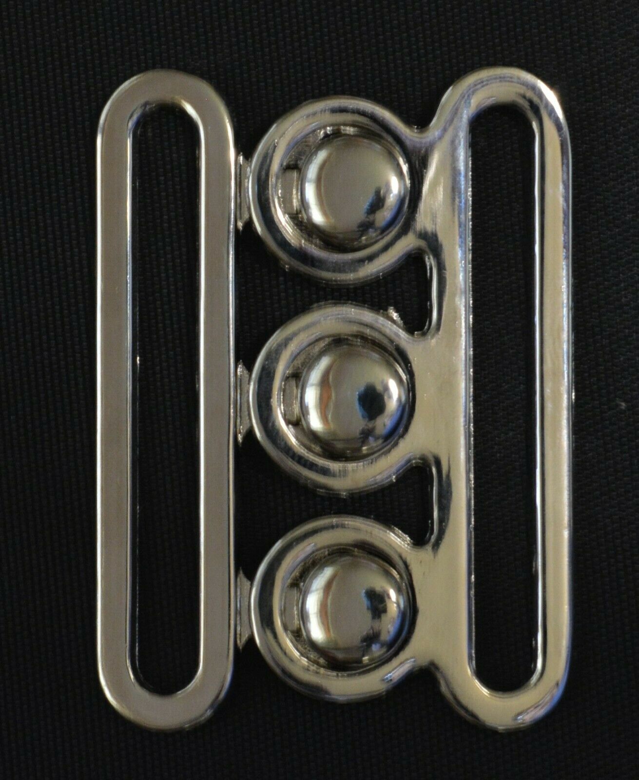 48mm Silver Interlocking Belt Buckle (Round Corners) - Ann Simpson